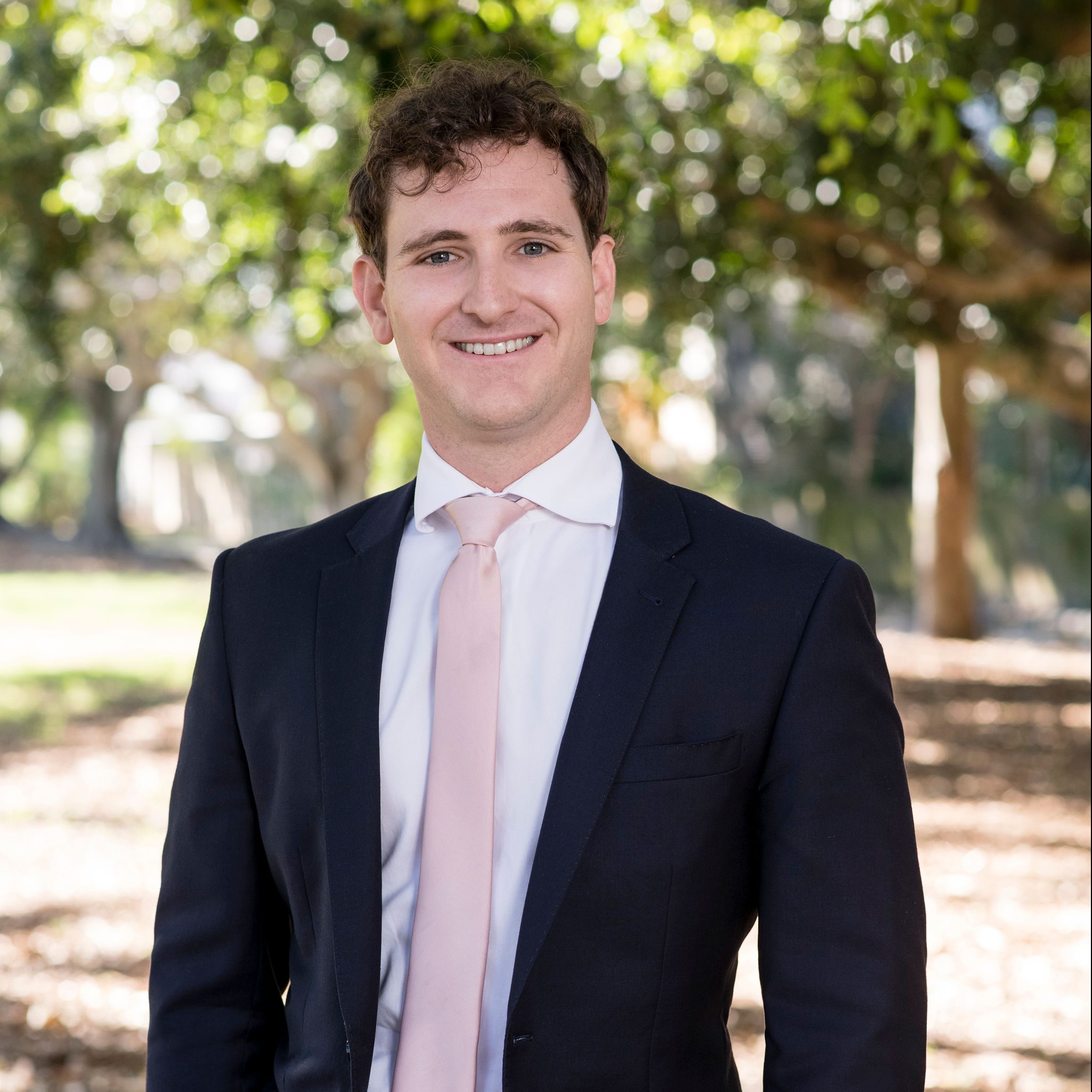 Ethan Varfis - Clark Real Estate